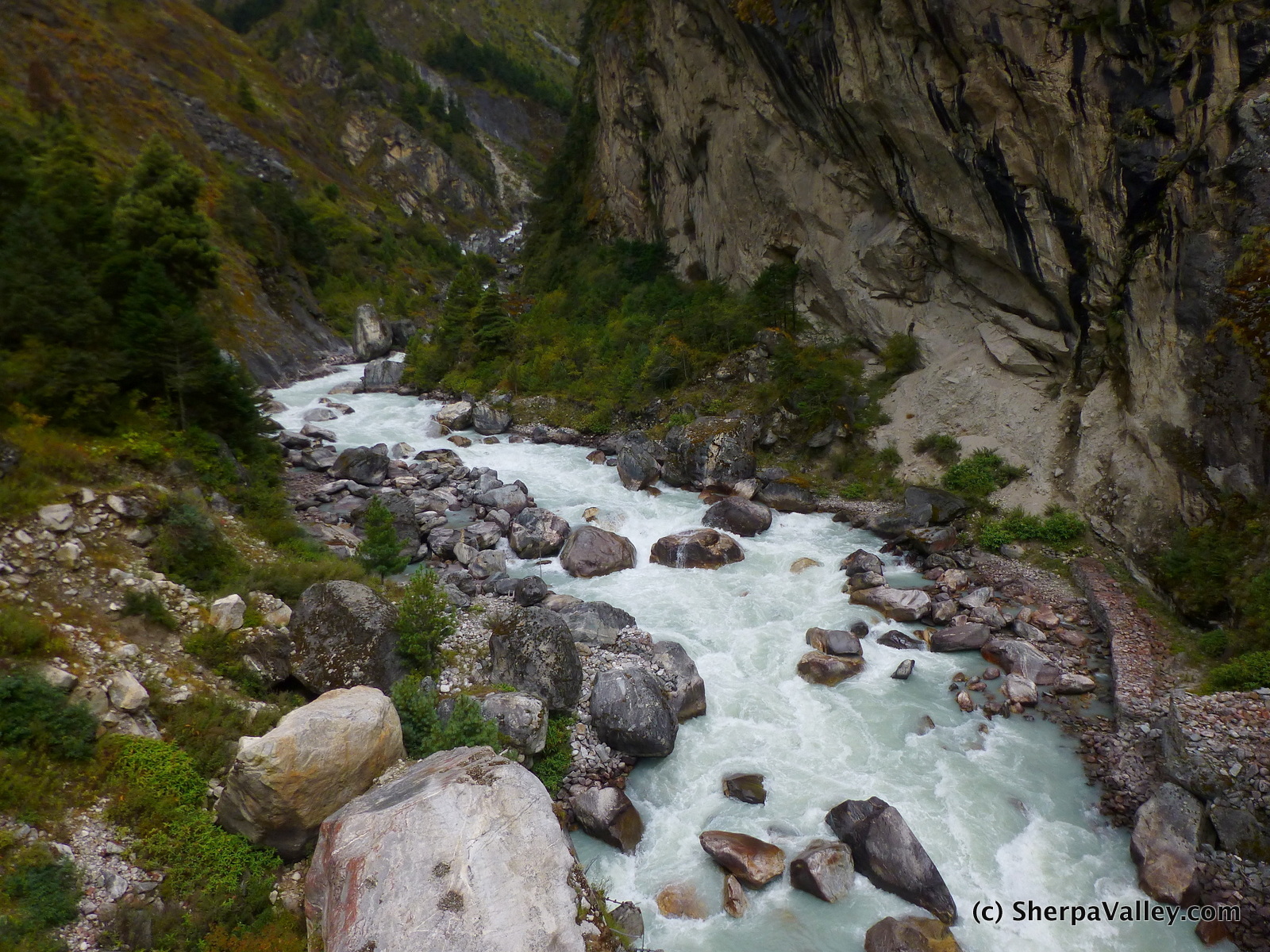 Sherpa Valley – At the Lotus Feet of Sagarmatha